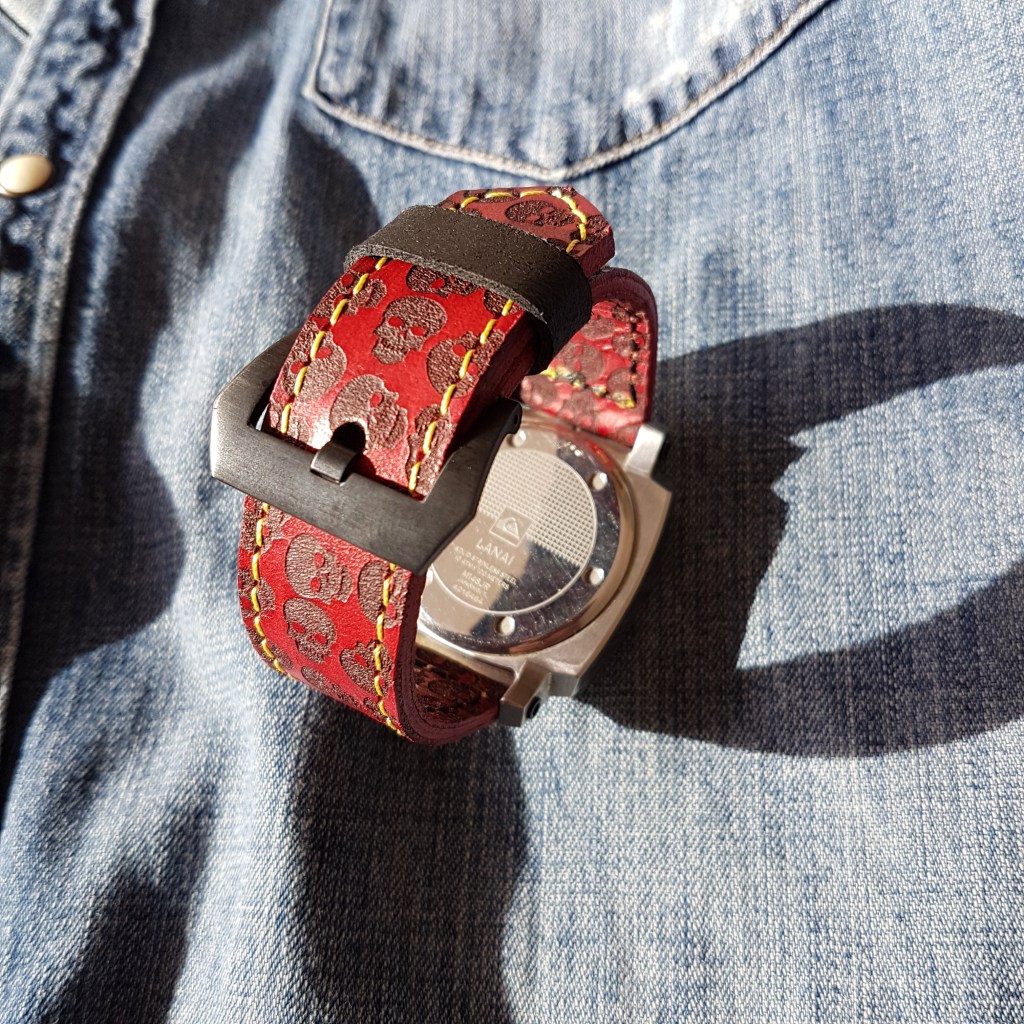 Leather watch strap with laser engraving – TheCrazySmile